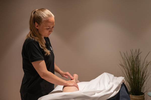 Anbefaler Helsekjelda Magnesiumkrem som kunde og hudterapeut ...